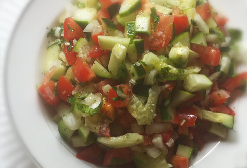 Tomato and Cucumber Salad - Mysomalifood